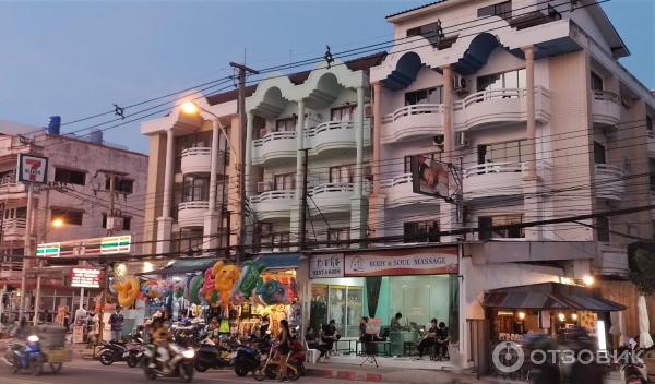 Отзыв о Улица Jomtien Beach Road (Таиланд, Паттайя) | Улица контрастов...