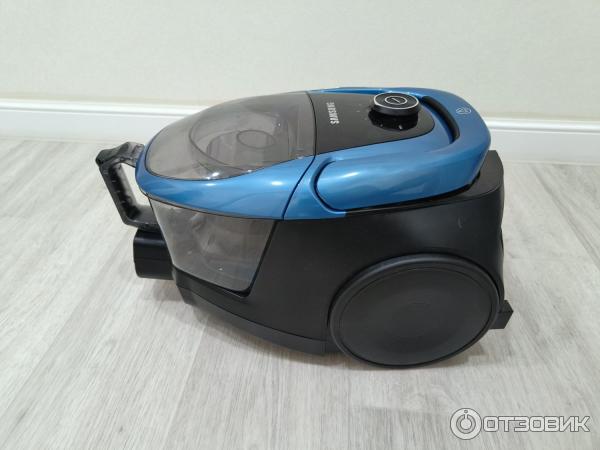 Отзыв о Пылесос Samsung SC18M3120VU | Собирает пыль достойно.