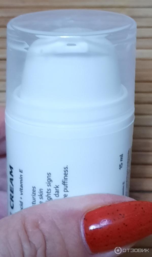 Отзыв о Крем для кожи вокруг глаз Helbart антивозрастной с витамином Е ...